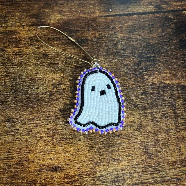 Trailblazing Beads - First Nation Craft and Fabric Supplies